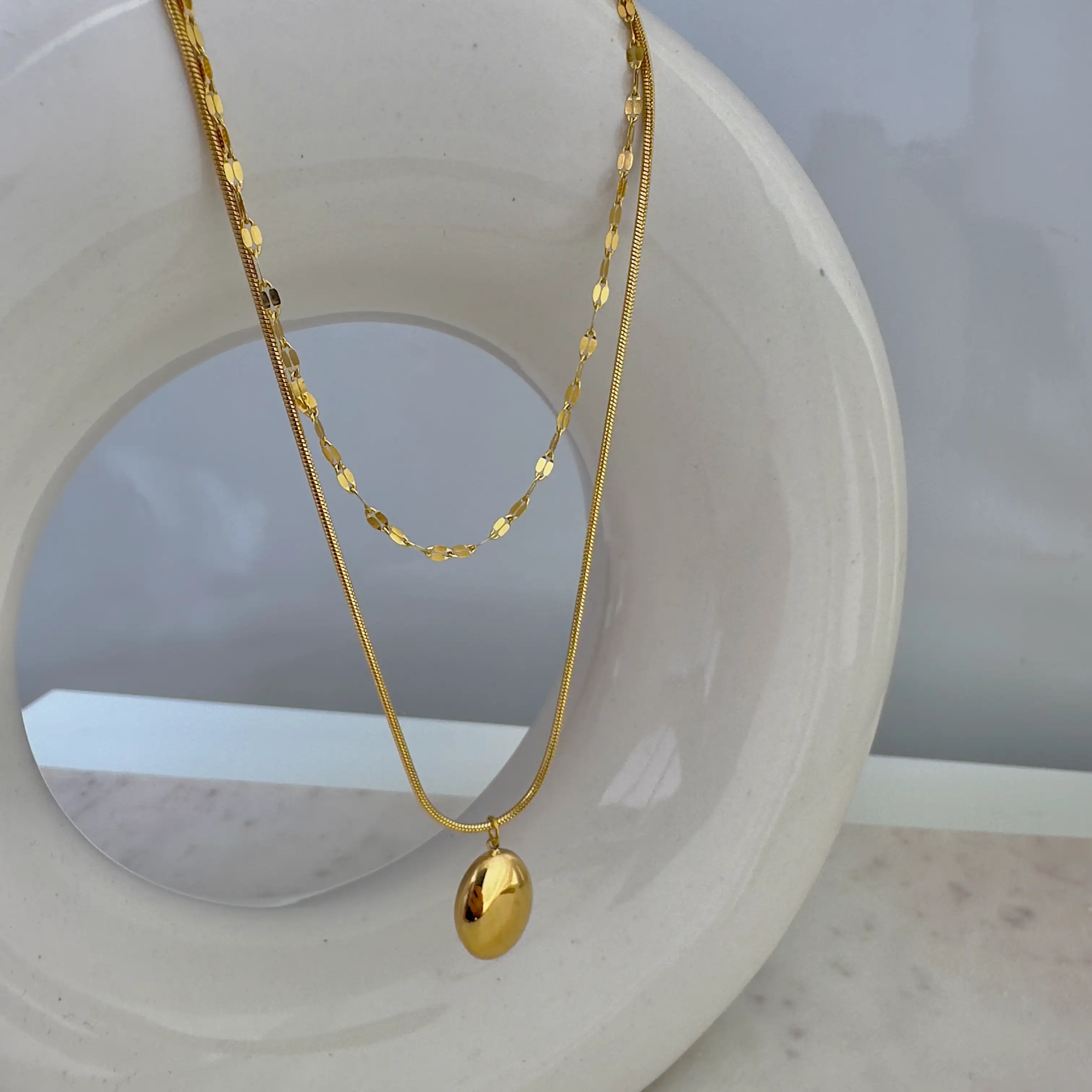 Mishkaa | Layered golden necklace